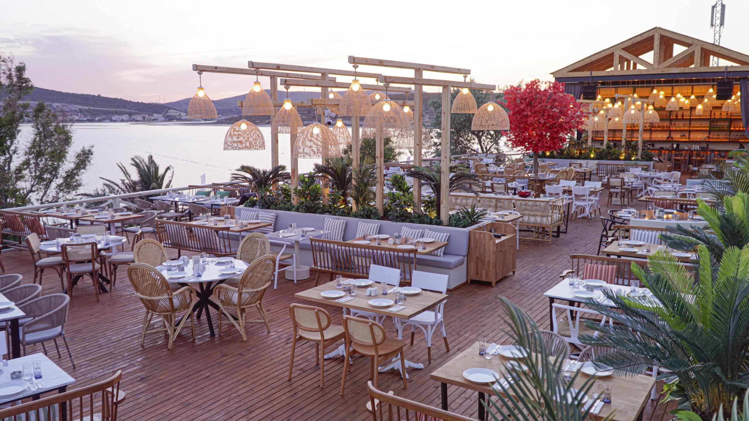 Cabbar Port | Alaçatı – BMS Mobilya